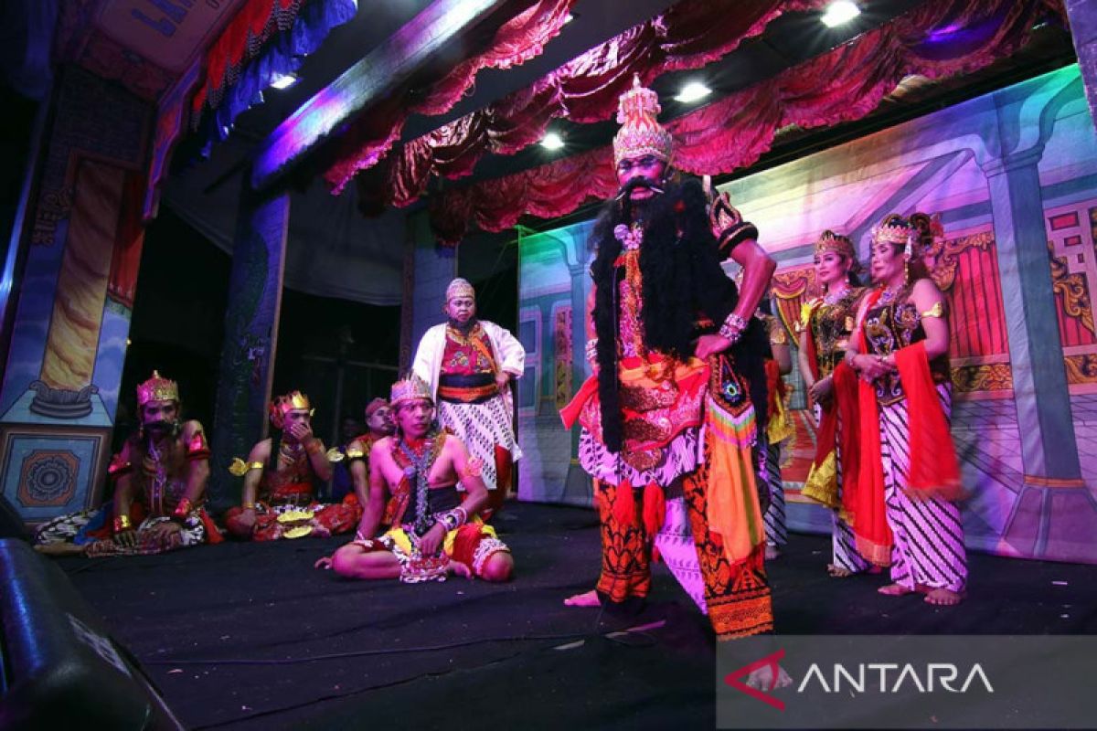 Pementasan kesenian Rengganis - ANTARA News