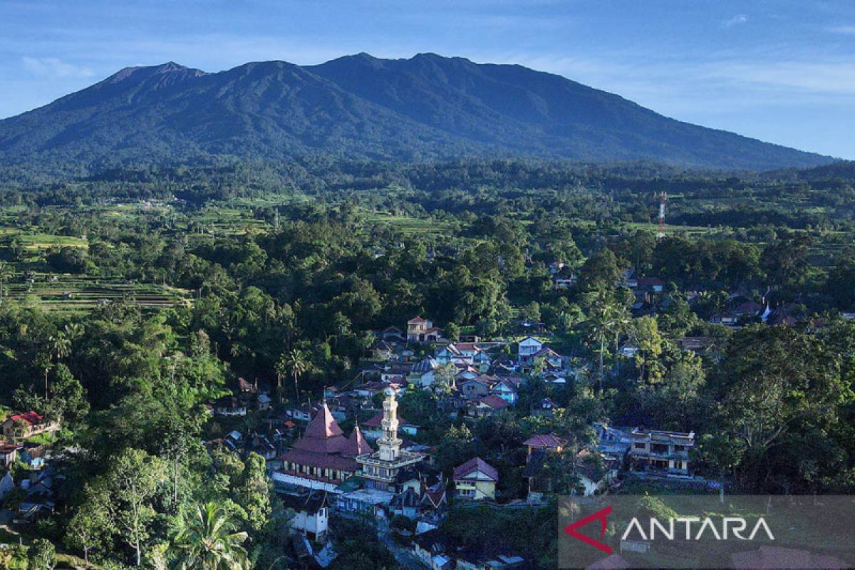 Pemerintah tata kawasan desa wisata Nagari Pariangan - ANTARA News