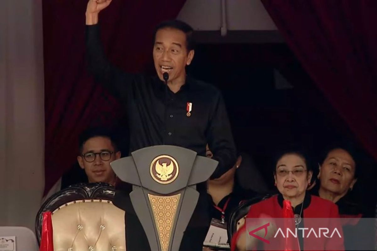 Jokowi semangati Ganjar: Semangat berjuang untuk menang - ANTARA News
