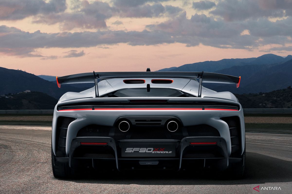 Ferrari luncurkan model baru SF90 XX Stradale - ANTARA News