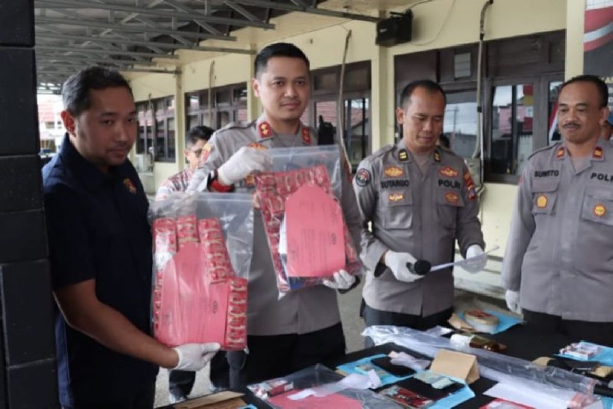 Polres Tabalong tangkap 13 tersangka penyalahgunaan Narkoba - ANTARA News