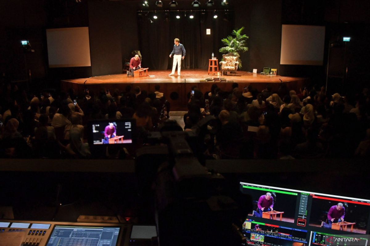 Pentas teater pantomim Bambie dari Belanda - ANTARA News