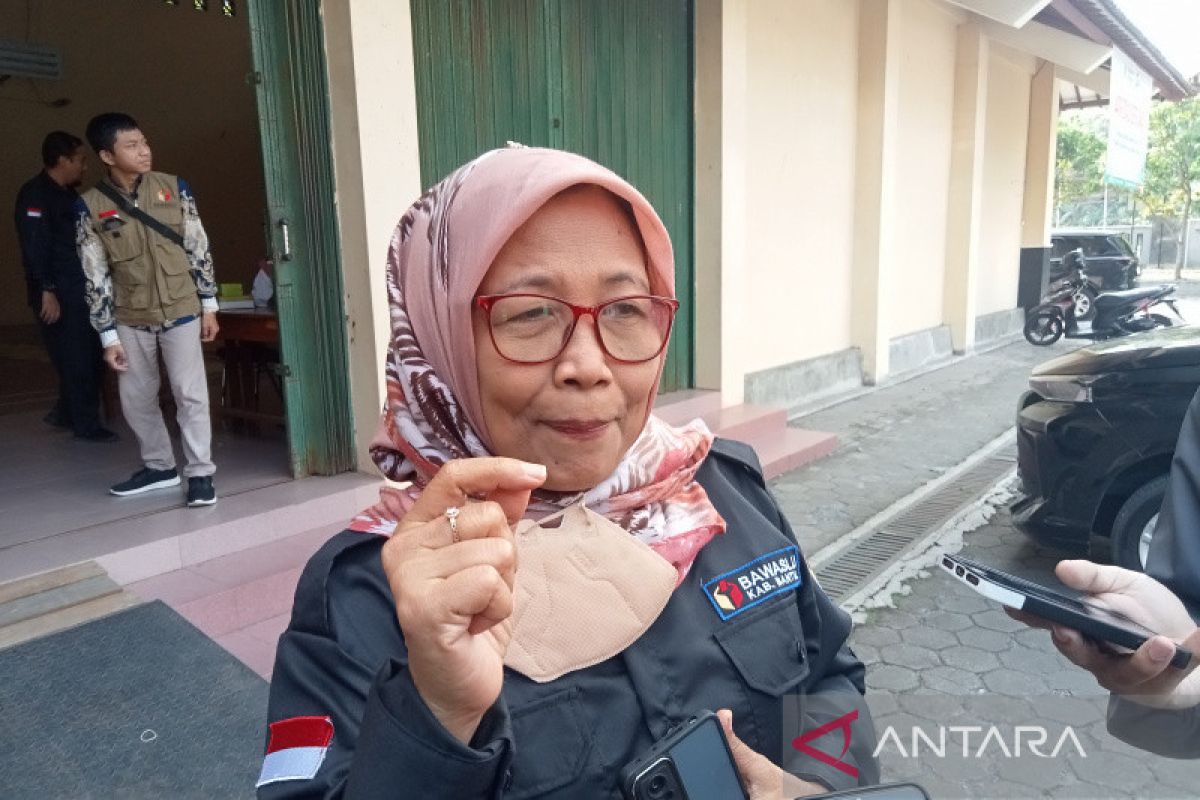 Bawaslu Bantul pastikan pelayanan perbaikan syarat bacaleg sesuai prosedur - ANTARA News ...