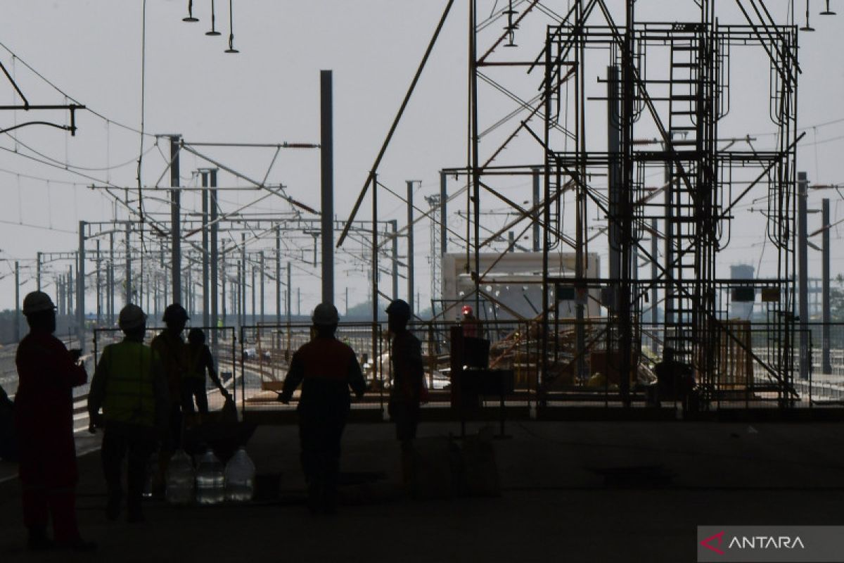 Pembangunan stasiun KCJB Halim hampir selesai - ANTARA News