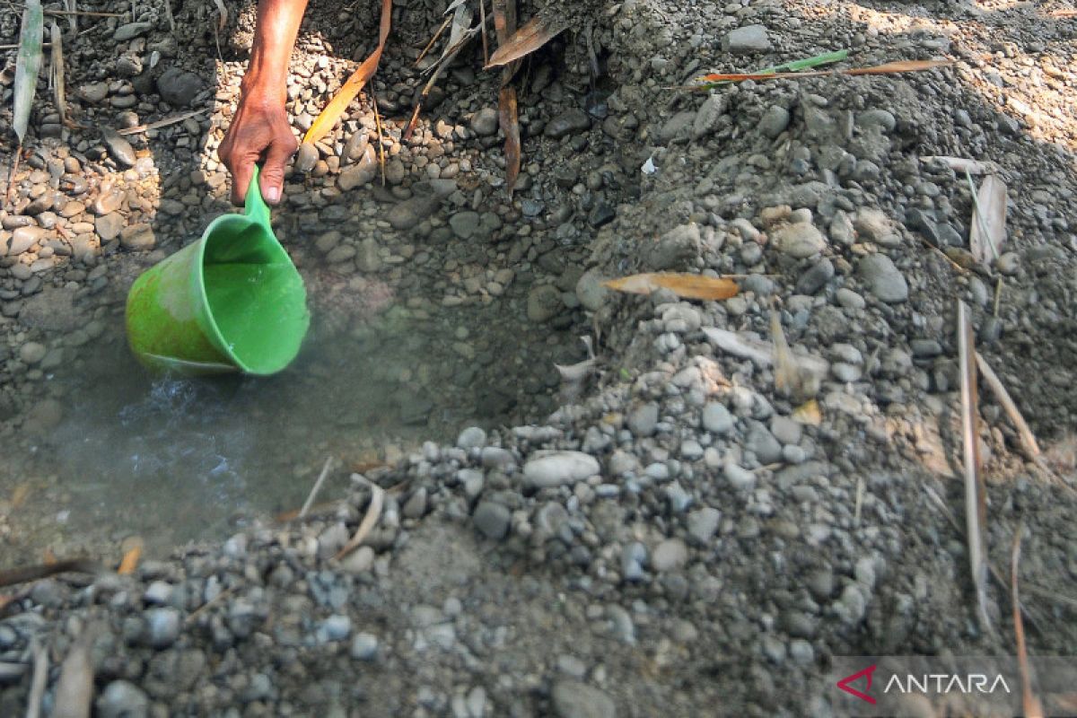 Kesulitan air bersih di Grobogan - ANTARA News