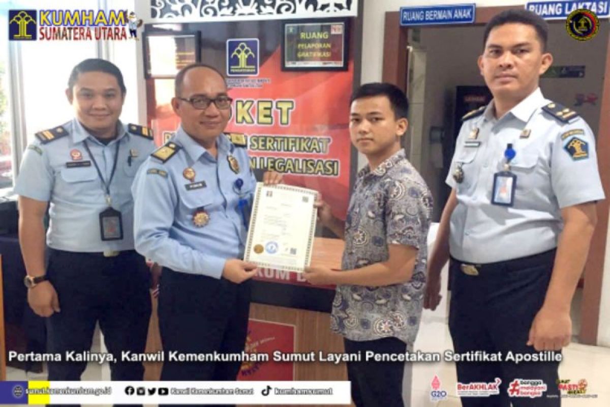 Pertama kali, Kanwil Kemenkumham Sumut layani pencetakan sertifikat apostille - ANTARA News ...
