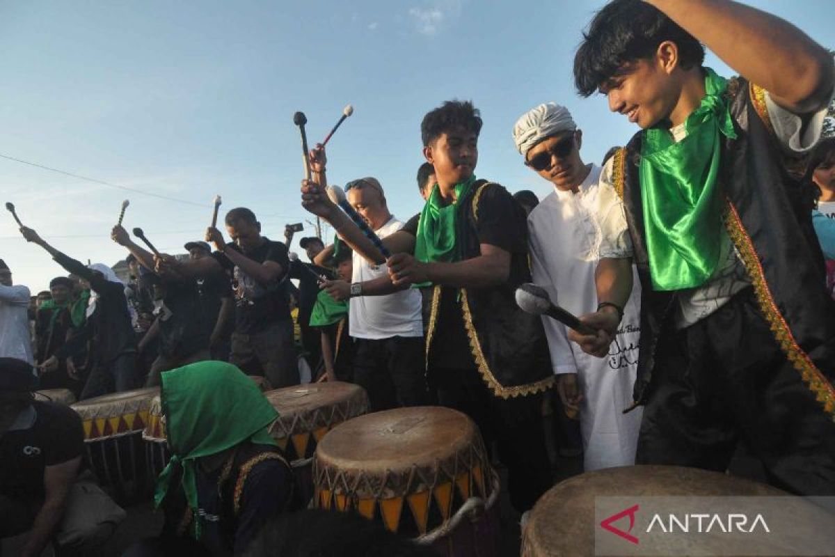 Tradisi tabut bersanding di Bengkulu - ANTARA News