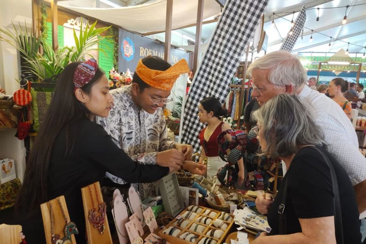 Pertamina meraih dua penghargaan internasional Communitas Awards 2023 ...