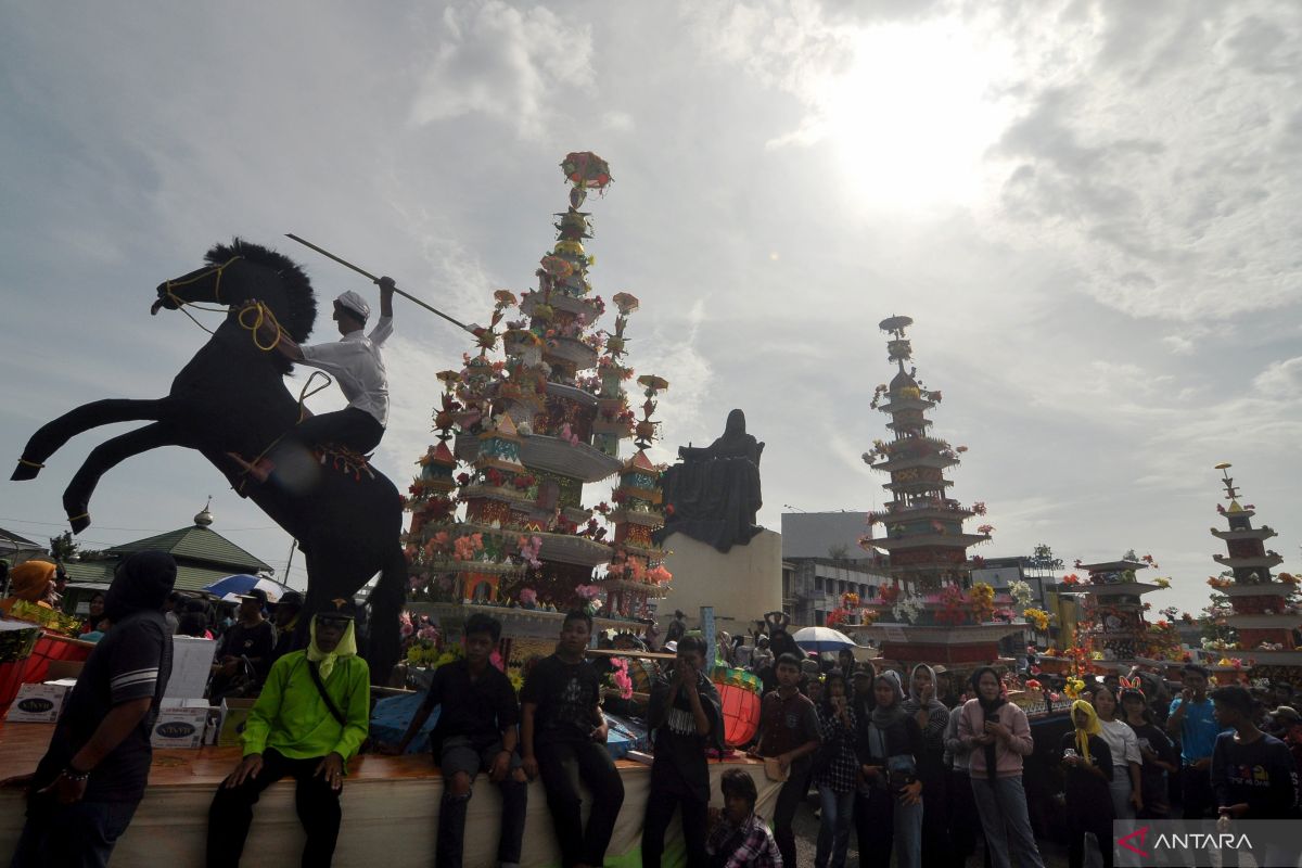 Tradisi tabut tebuang di Bengkulu - ANTARA News