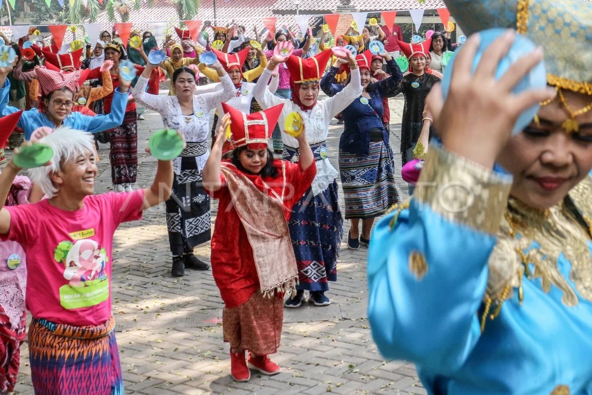 Ruwat Rawat Danau Universitas Indonesia - ANTARA News Megapolitan