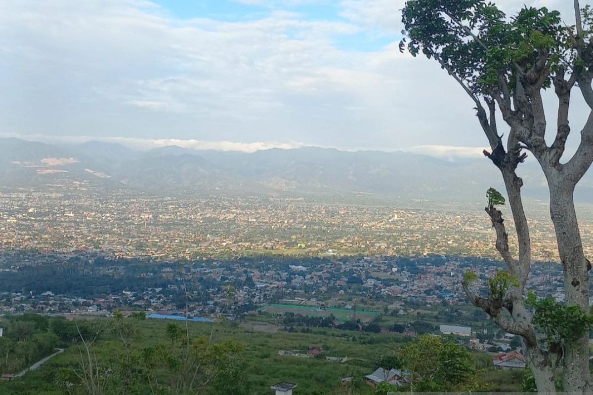 Melihat keindahan Kota Palu Sulawesi Tengah dari ketinggian - ANTARA ...