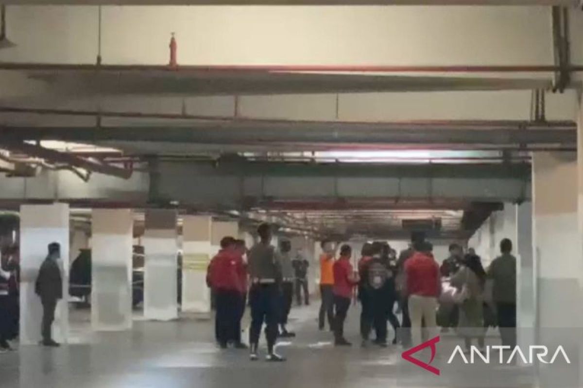 Polrestabes Surabaya gelar rekonstruksi kasus Ronald Tannur - ANTARA News Polrestabes Surabaya gelar rekonstruksi kasus Ronald Tannur - ANTARA News