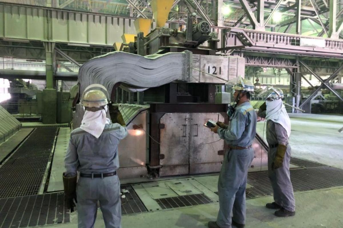 Inalum perbaharui tungku peleburan demi peningkatan produksi alumunium ...