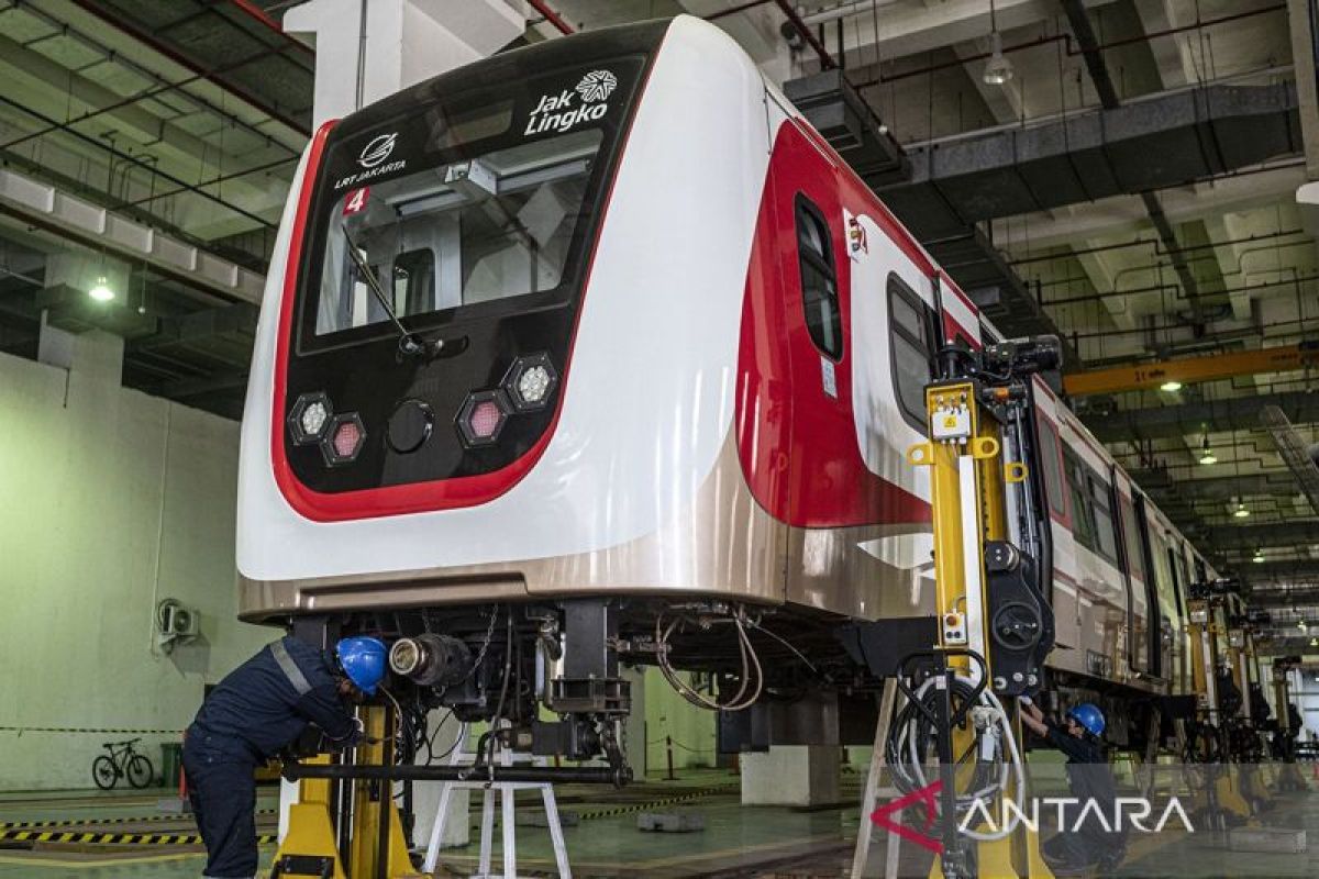 Perawatan berkala LRT Jakarta - ANTARA News
