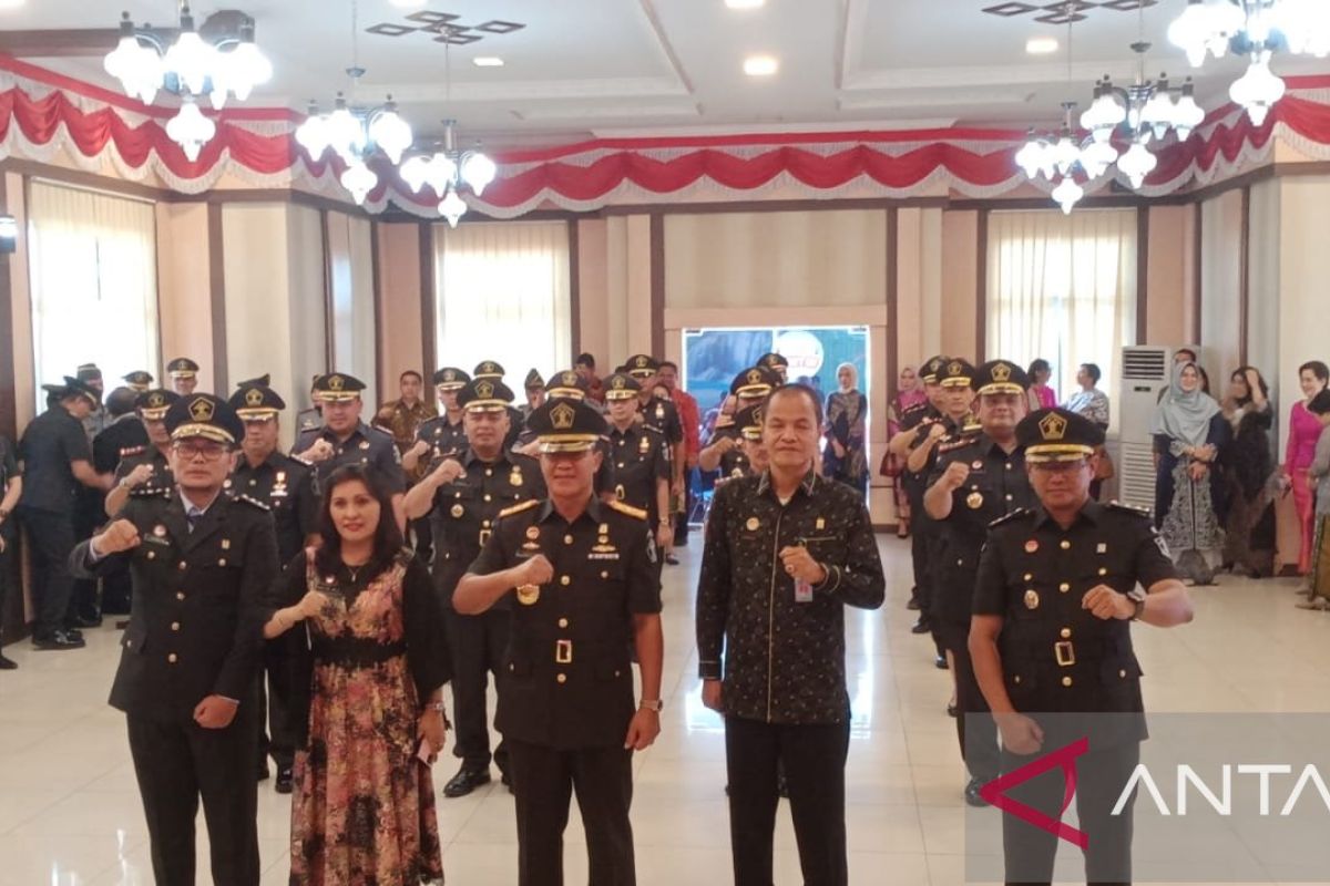 KaKanwil lantik 17 penjabat dilingkungan Kemenkumham Jambi - ANTARA News Jambi