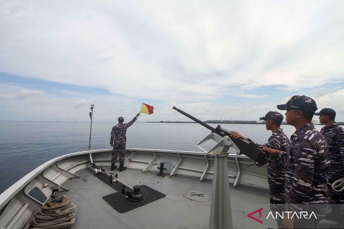 TNI AL gelar patroli laut terpadu antisipasi penyelundupan WNA - ANTARA News