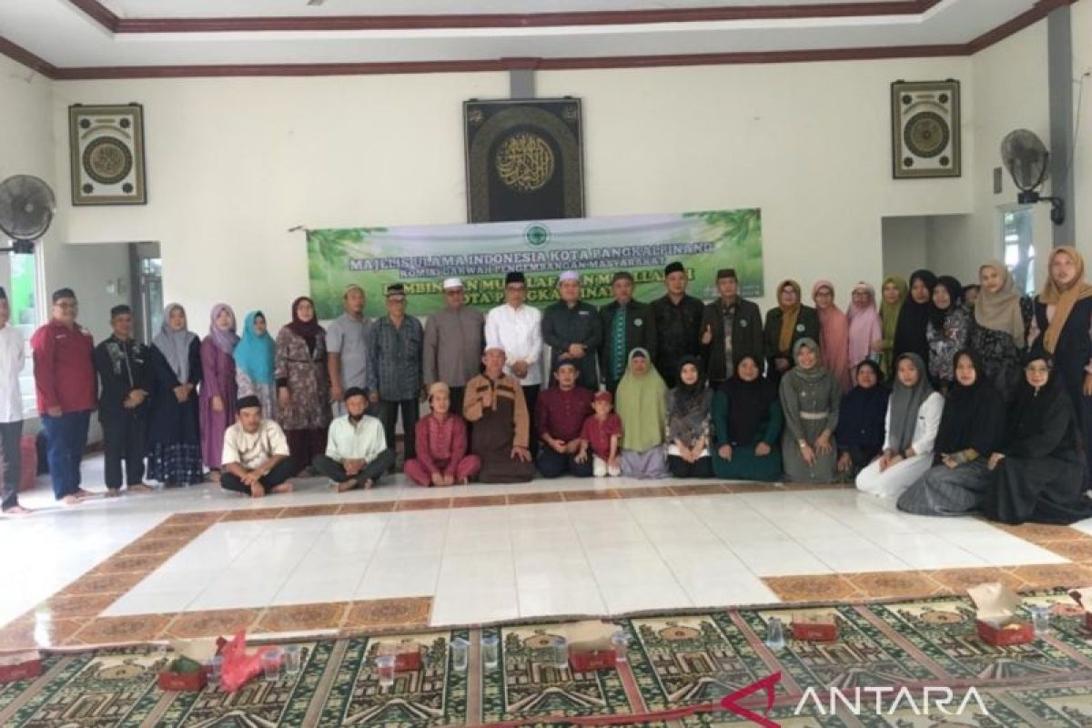Pemkot Pangkalpinang silaturahim dengan para muallaf dan muallafah ...