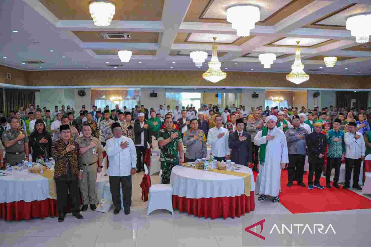 Pj Gubernur DKI ajak warga ikut berperan jaga kedamaian Pemilu 2024 ... Pj Gubernur DKI ajak warga ikut berperan jaga kedamaian Pemilu 2024 ...
