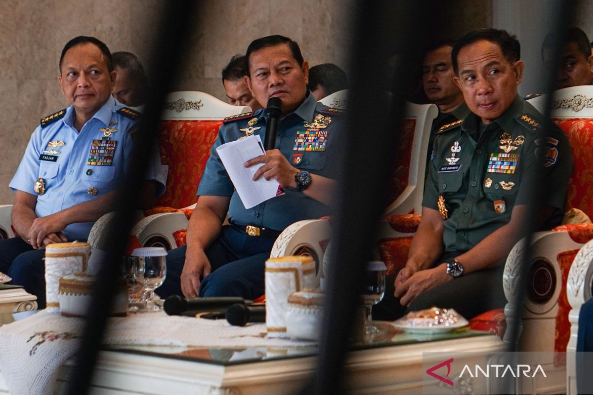 Peresmian posko pengaduan netralitas TNI - ANTARA News