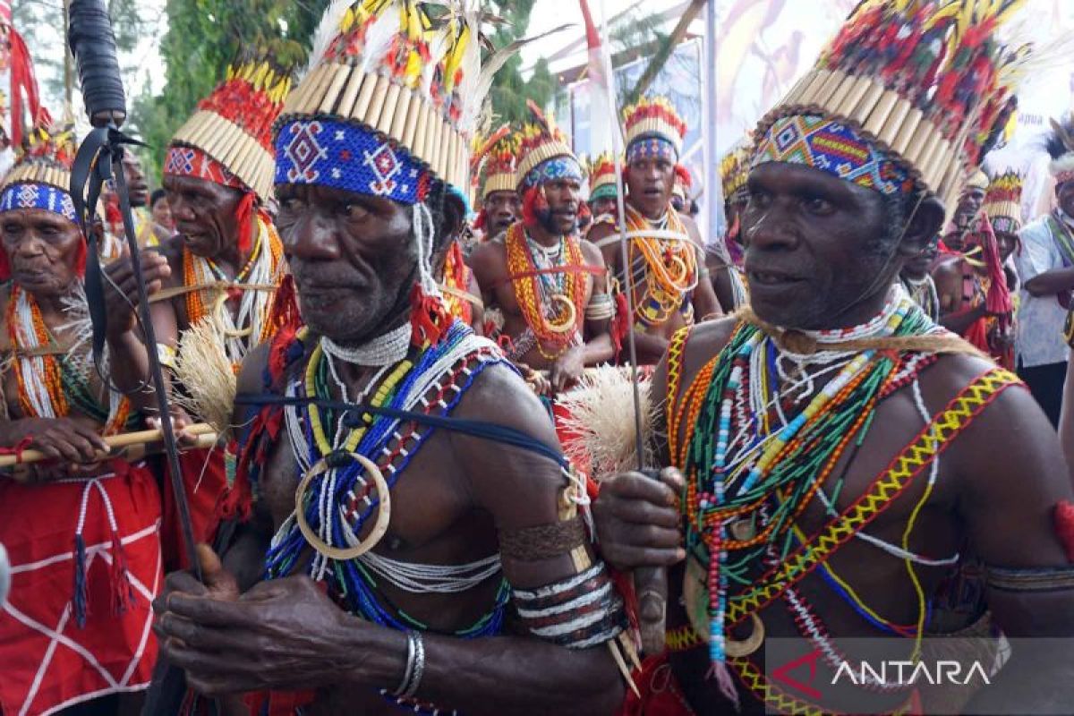 Peringatan HUT Otsus Papua dengan karnaval budaya - ANTARA News
