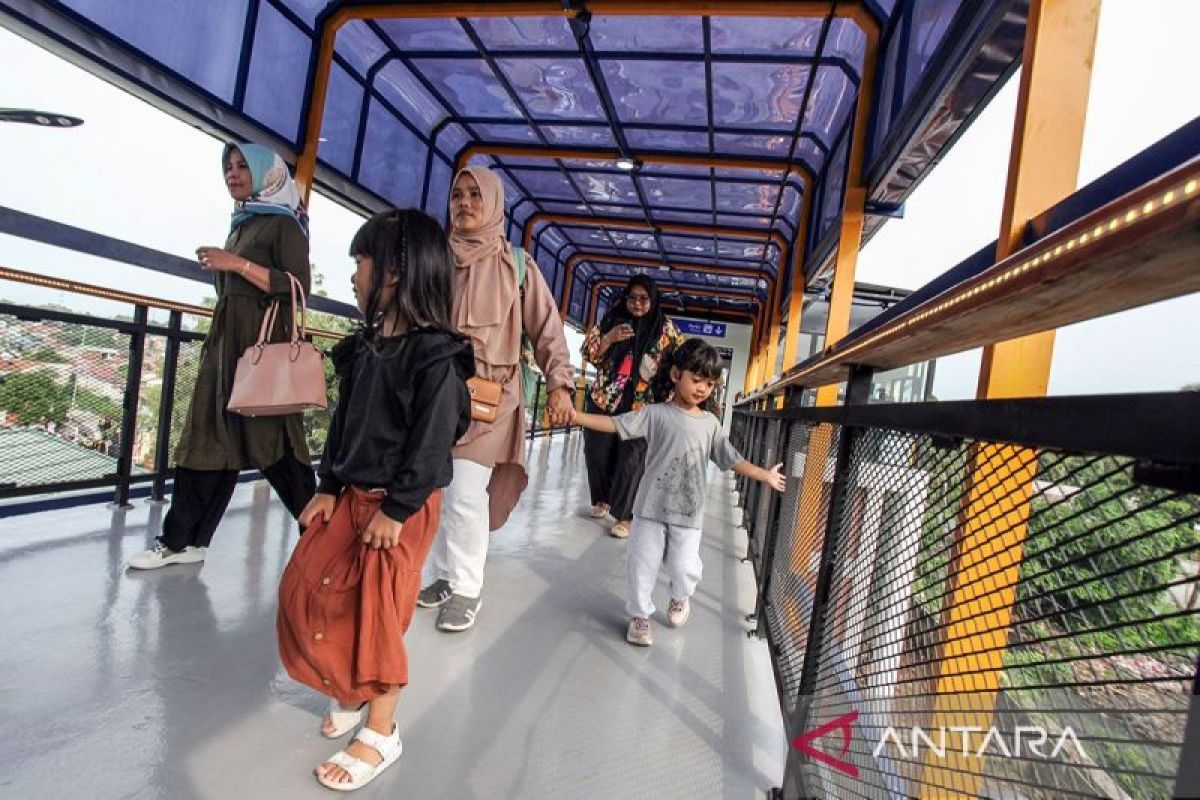Skybridge Bojonggede Bogor resmi beroperasi - ANTARA News