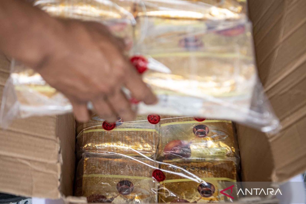 Polda Sumsel ungkap kasus 38 kg sabu dan 9.463 butir pil ekstasi - ANTARA News