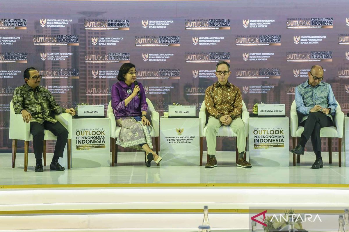 Diskusi Seminar Nasional Outlook Perekenomian Indonesia - ANTARA News