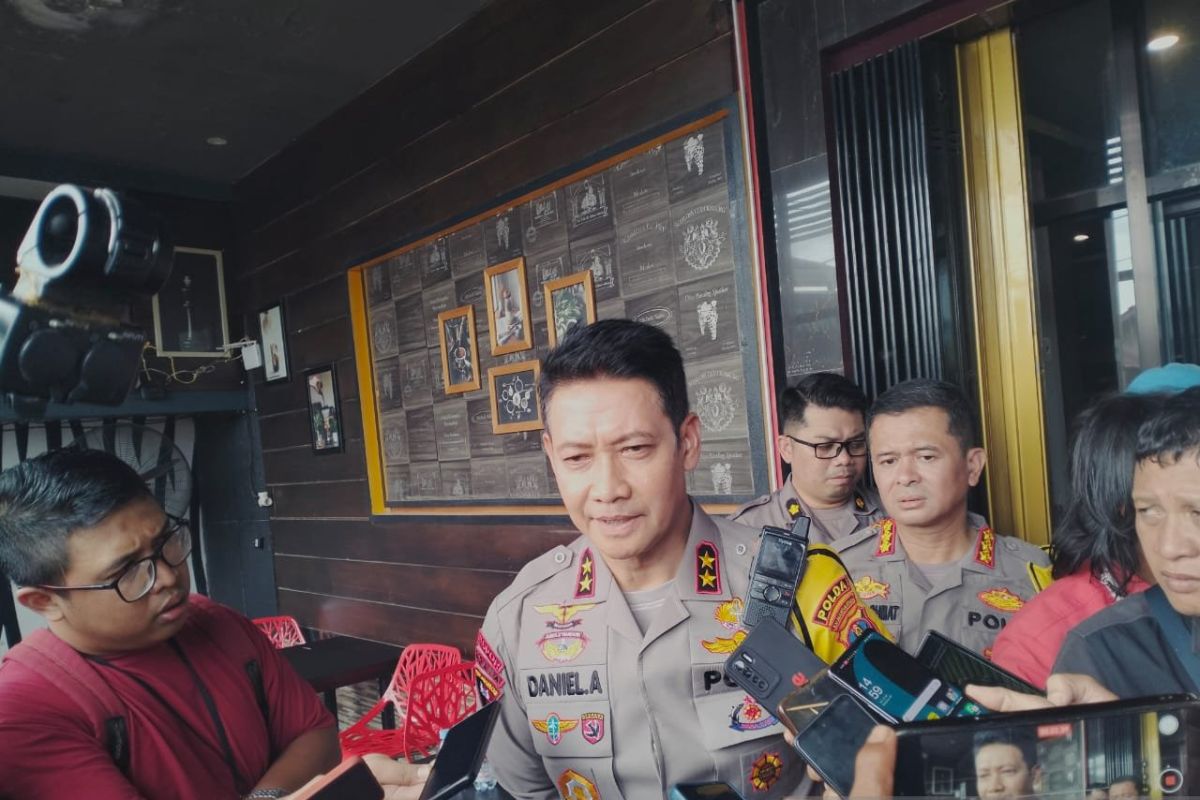 Kapolda Kaltara sebut sanksi tegas anggota Polri langgar netralitas ... Kapolda Kaltara sebut sanksi tegas anggota Polri langgar netralitas ...