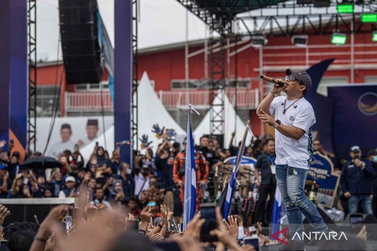 Surya Paloh hadiri kampanye terbuka Partai Nasdem di Palembang - ANTARA News