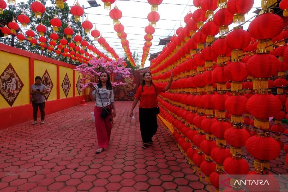 Semarak jelang Hari Raya Imlek di Kubu Raya - ANTARA News Semarak jelang Hari Raya Imlek di Kubu Raya - ANTARA News