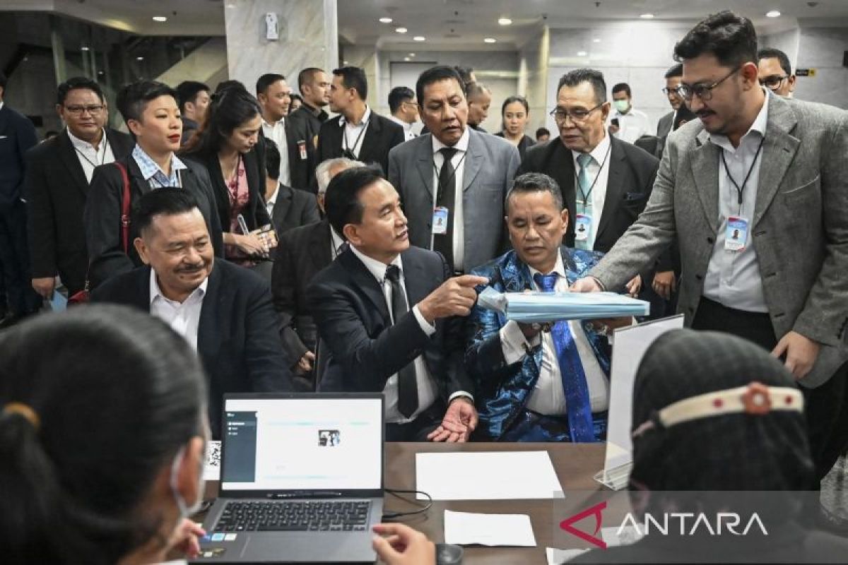 Tim Pembela Prabowo-Gibran mendaftarkan diri sebagai pihak terkait ... Tim Pembela Prabowo-Gibran mendaftarkan diri sebagai pihak terkait ...