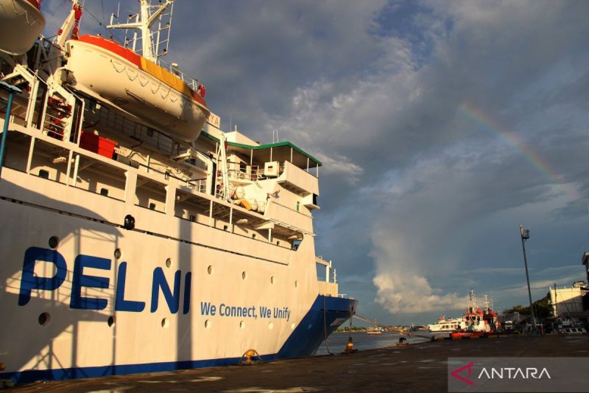 Prediksi puncak arus mudik Lebaran di Pelabuhan Dwikora Pontianak - ANTARA News