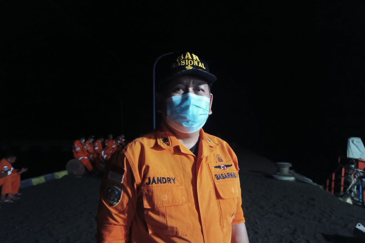 Warga Tagulandang dievakuasi ke Siau dan Manado akibat Gunung Ruang, Sulut, erupsi - ANTARA News ...