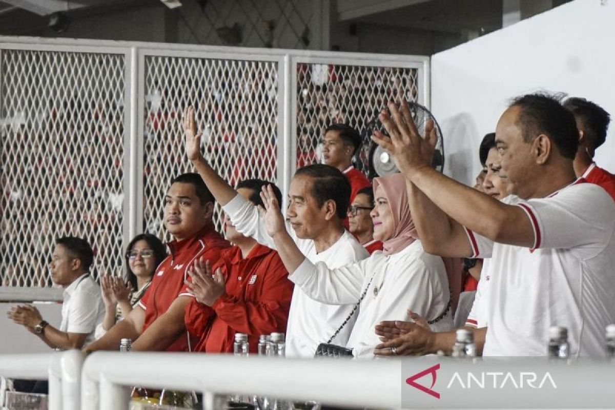 Presiden saksikan laga Timnas Indonesia lawan Filipina - ANTARA News Presiden saksikan laga Timnas Indonesia lawan Filipina - ANTARA News