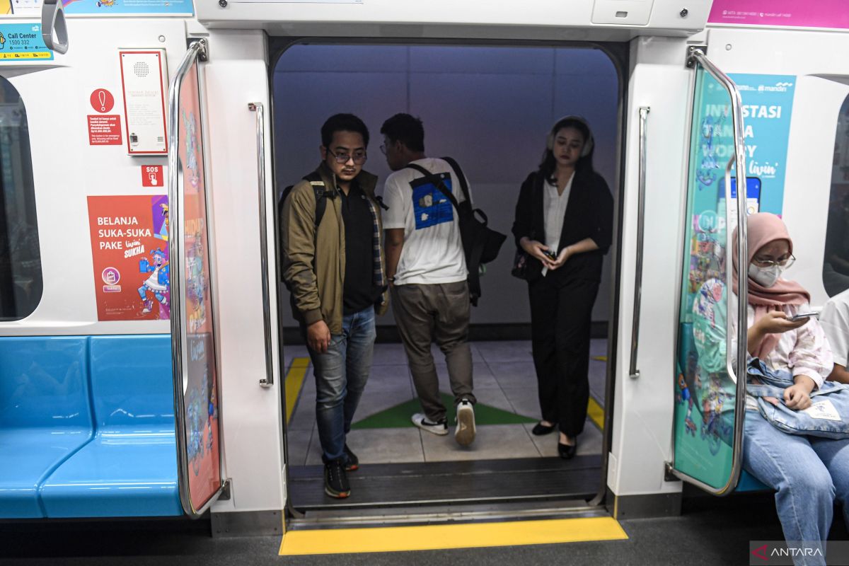 Rayakan HUT Jakarta, MRT kenakan tarif Rp1 - ANTARA News