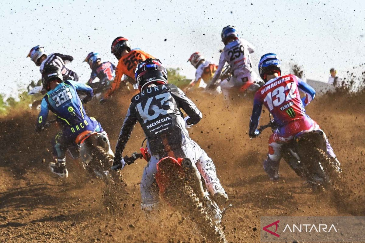 Kualifikasi kejuaraan dunia motocross MXGP Selaparang Lombok 2024 ...