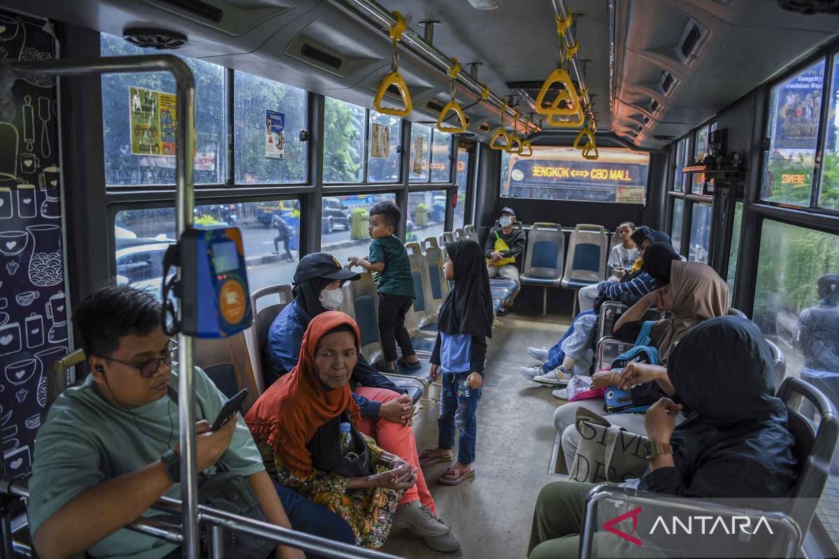 Pengguna BRT Tayo meningkat - ANTARA News