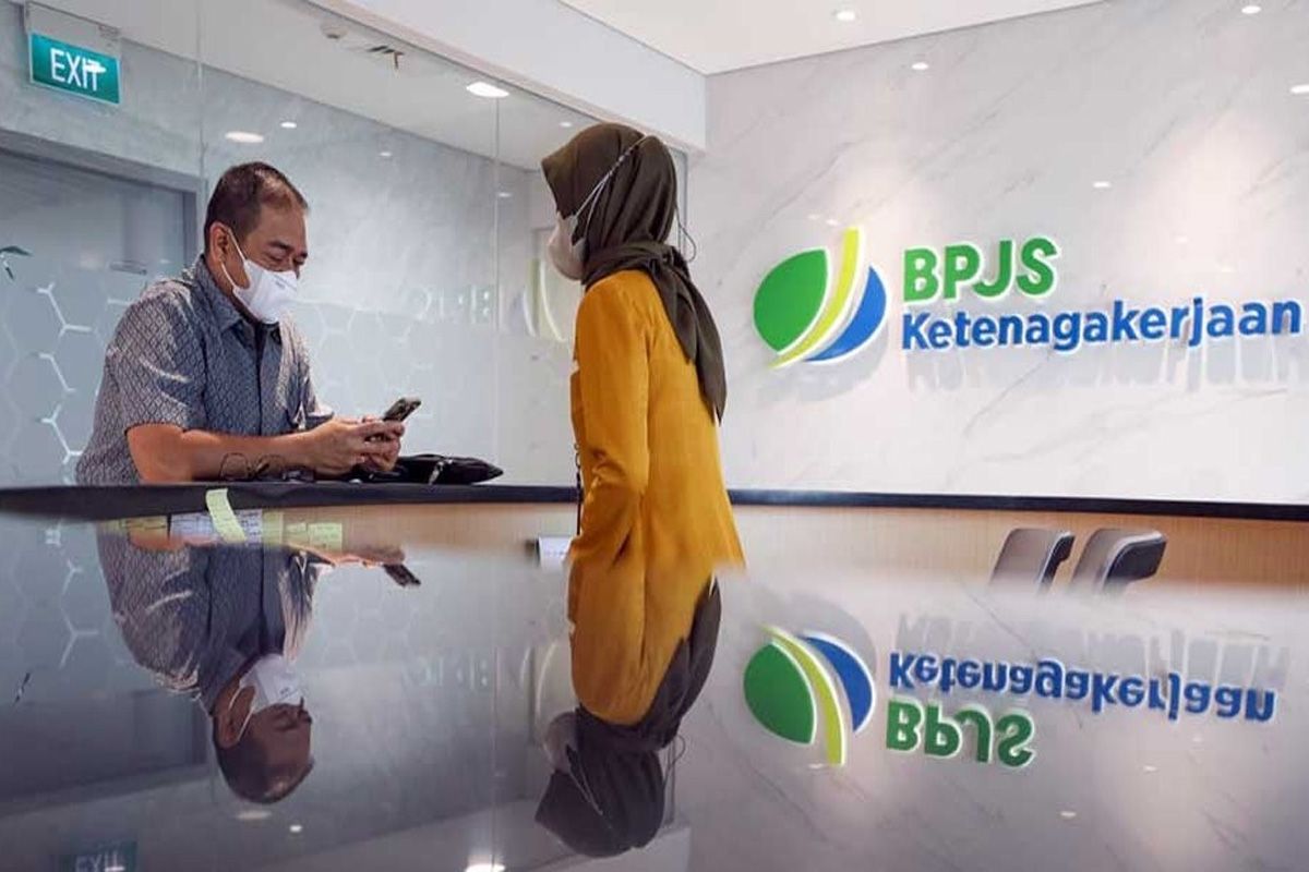 BPJS Watch ingatkan kepala daerah lindungi pekerja badan Ad Hoc ...