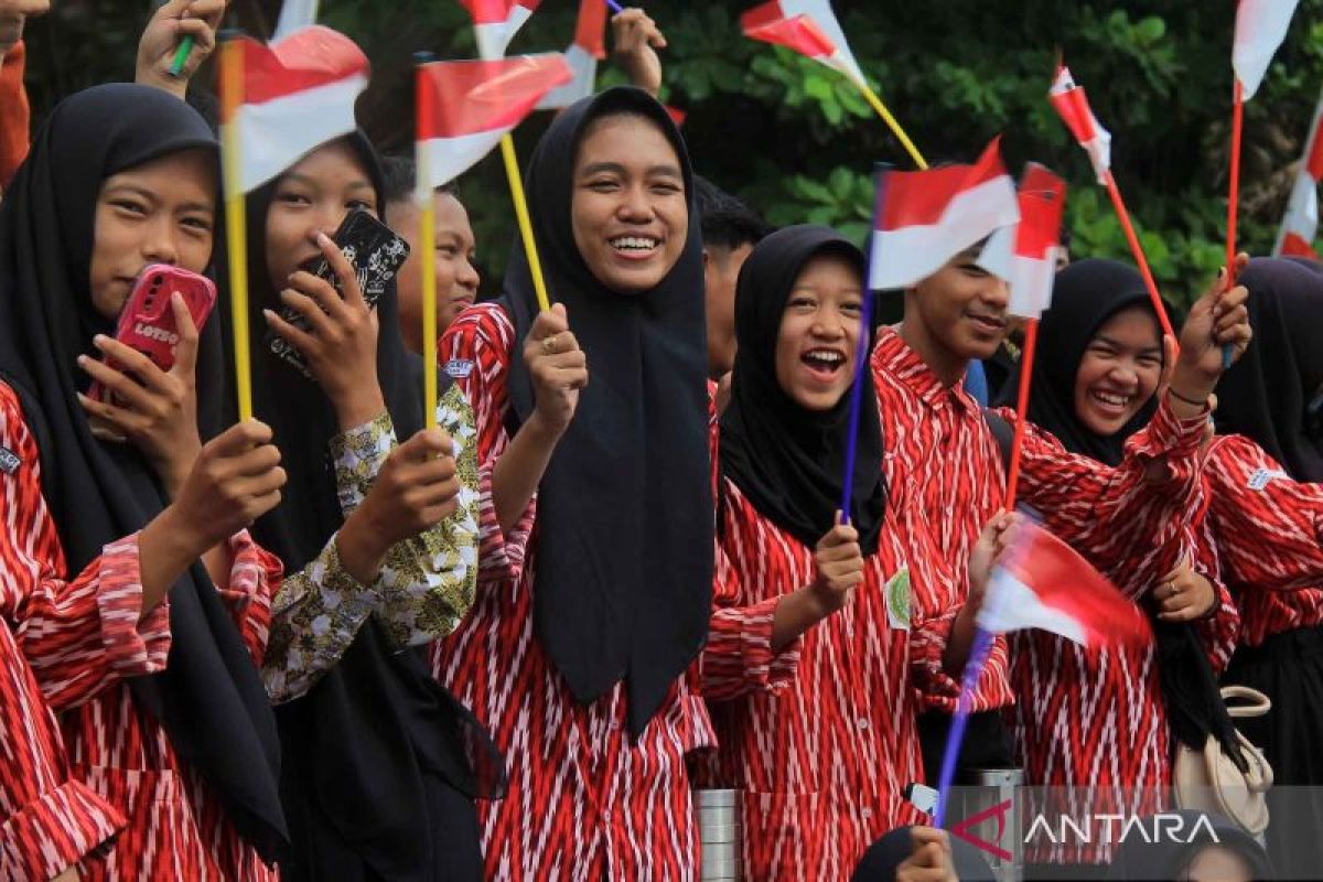 Atlet panjat tebing peraih medali emas Olimpiade Paris 2024 disambut meriah di Pontianak ...