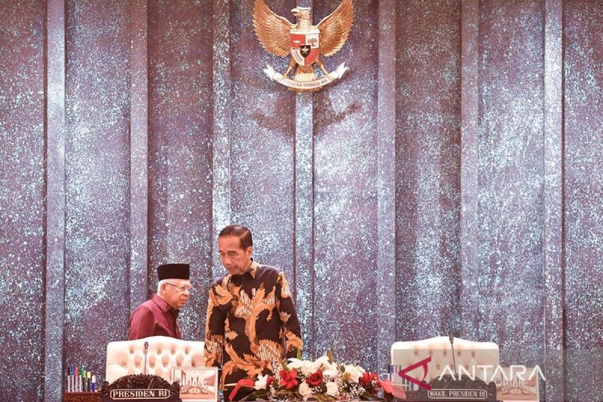 Presiden Jokowi pimpin sidang kabinet paripurna terakhir di Istana Garuda, Ibu Kota Nusantara ...