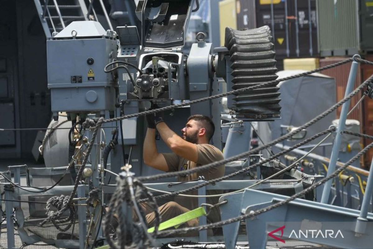 Indonesia kedatangan kapal perang milik Satuan tugas tentara Angkatan Laut Jerman - ANTARA News