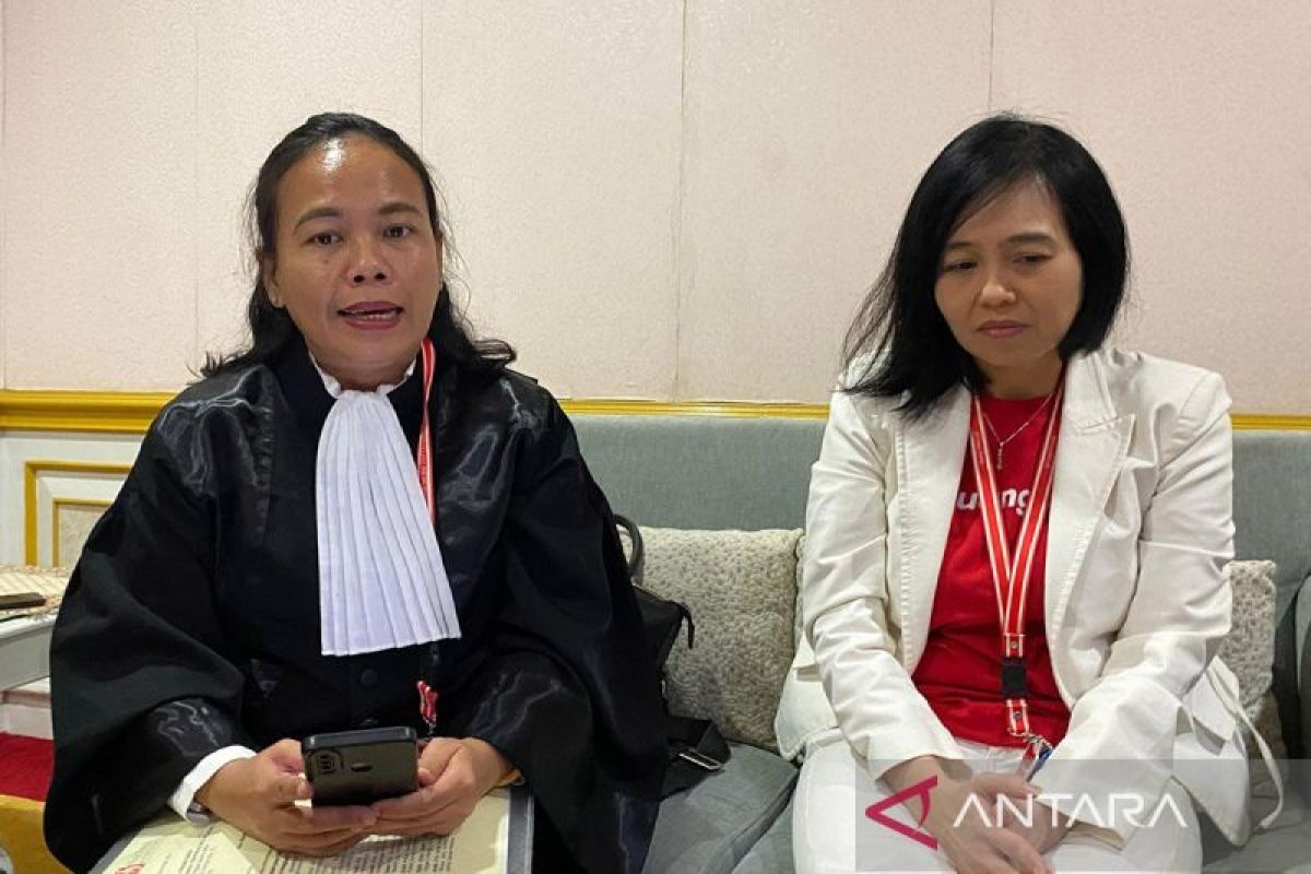Kuasa hukum minta APH terapkan penegasan MK soal ayah Kuasa hukum minta APH terapkan penegasan MK soal ayah