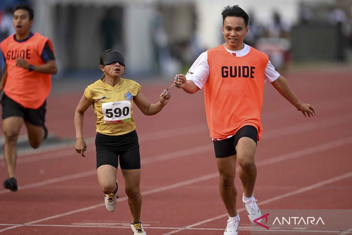 Peparnas 2024: Pelari para-atletik Sulawesi Utara Susan Ungu raih medali emas pada lari 100 ...