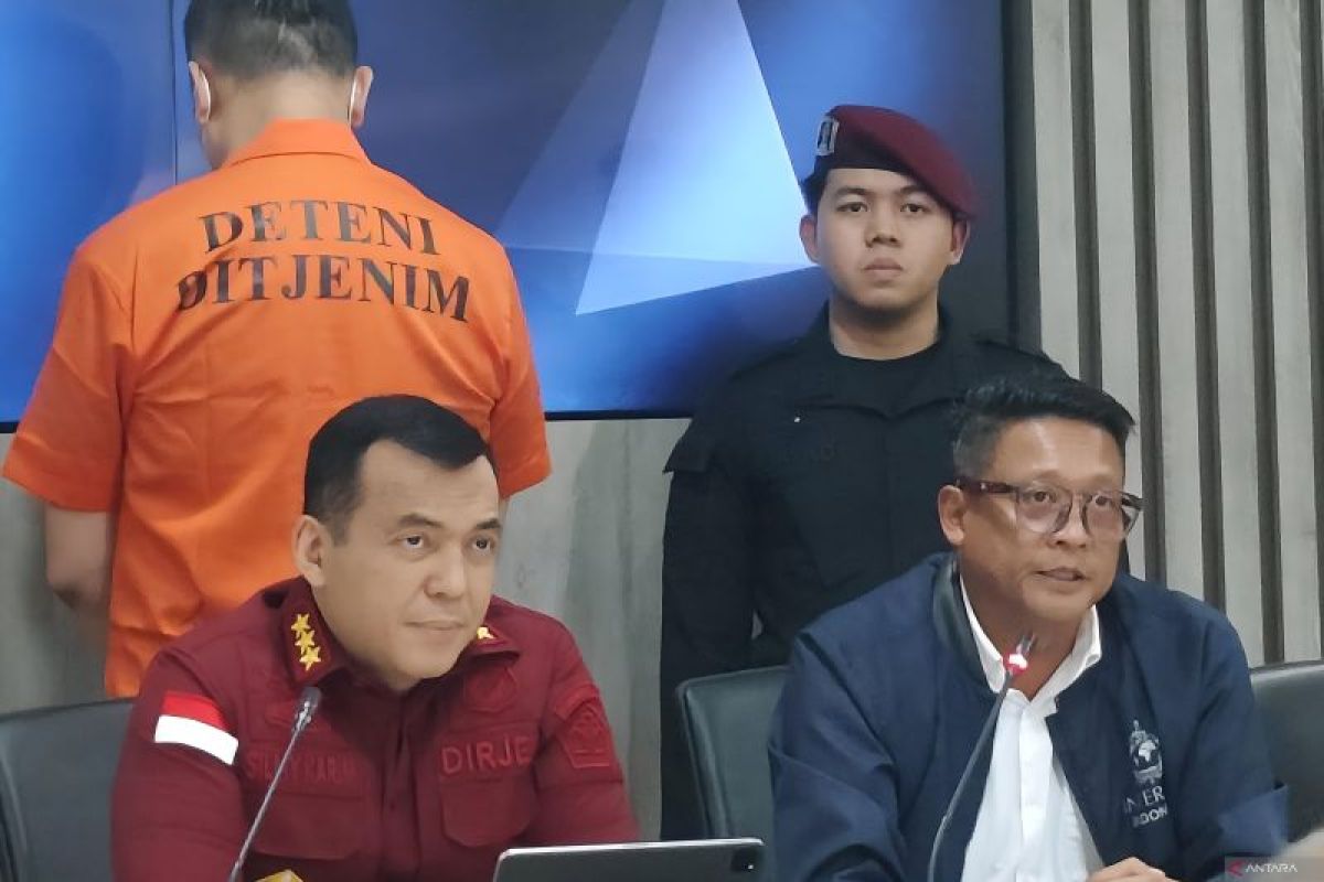 Divhubinter Polri akan verifikasi data buronan Interpol asal China ...