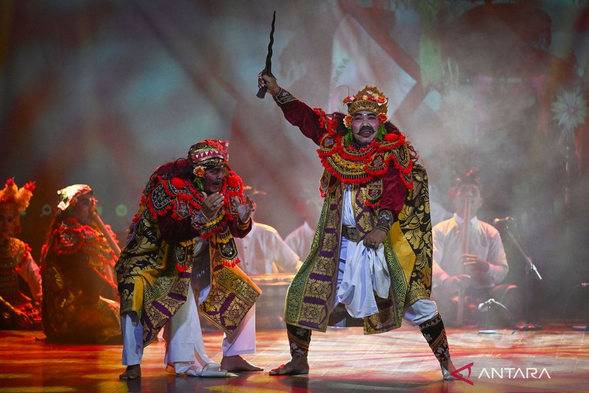 Semarak festival budaya Panji 2024 di Gedung Kesenian Jakarta - ANTARA News