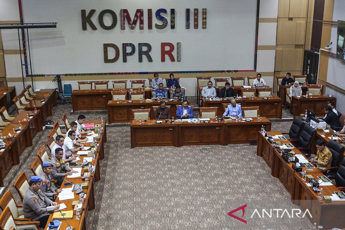 Komisi III DPR gelar RDP dengan Kapolrestabes Semarang - ANTARA News