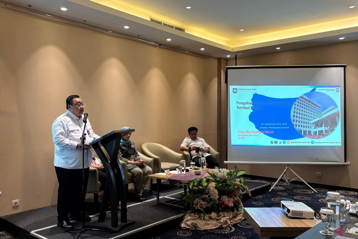 Kemendagri dorong pemda tingkatkan PAD dengan optimalkan PDRD - ANTARA News