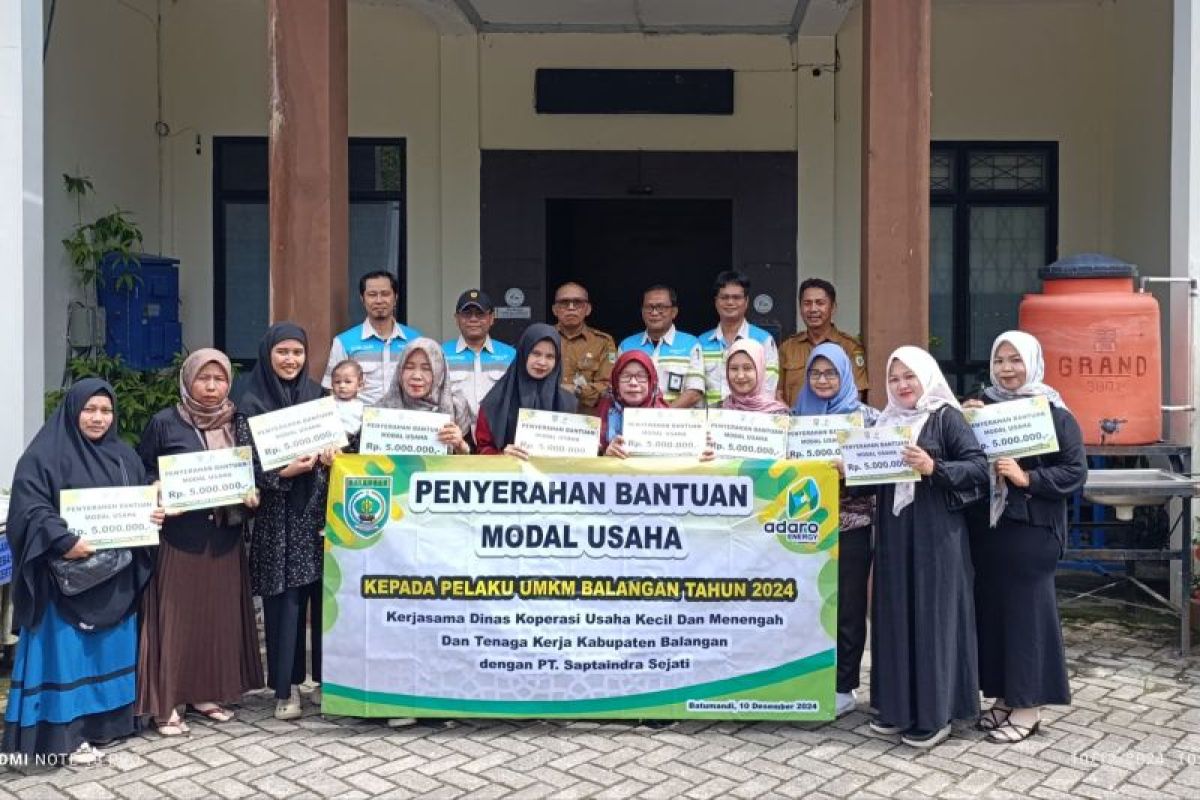 PT SIS Site Admo berikan bantuan modal 10 UMKM baru di Balangan - ANTARA News Kalimantan Selatan