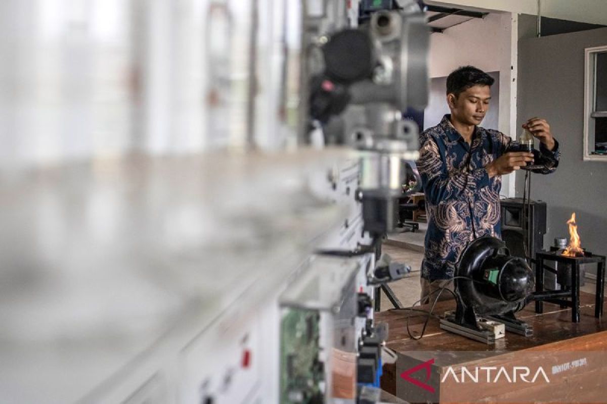 Inovasi kompor berbahan bakar oli bekas - ANTARA News Jawa Barat