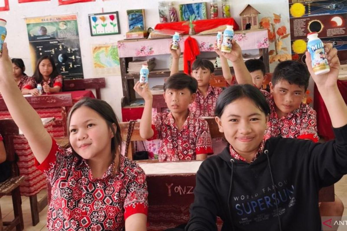Kalbe luncurkan Milk Pro dukung Program Makan Bergizi Gratis - ANTARA News